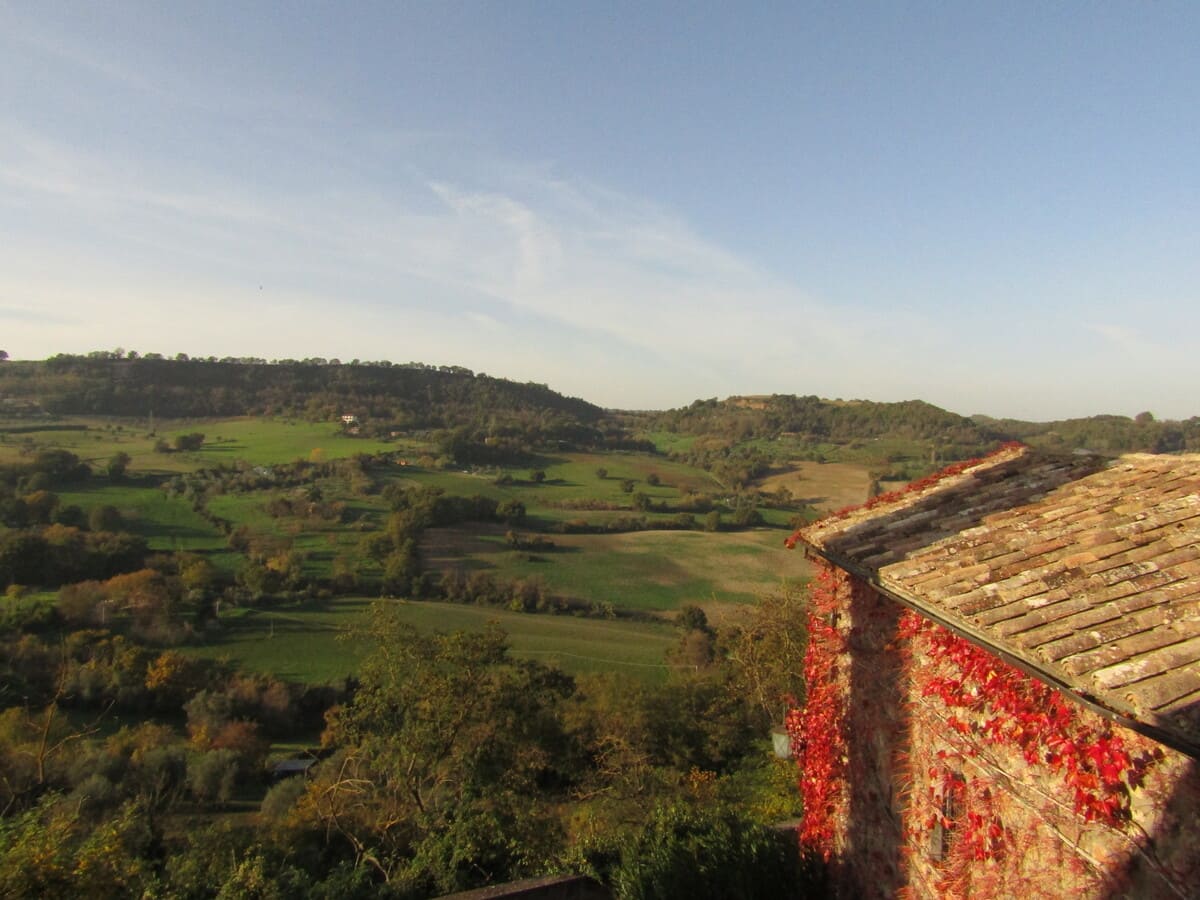 Il borgo fantasma di Celleno – VIAGGIARE CON GLI OCCHIALI